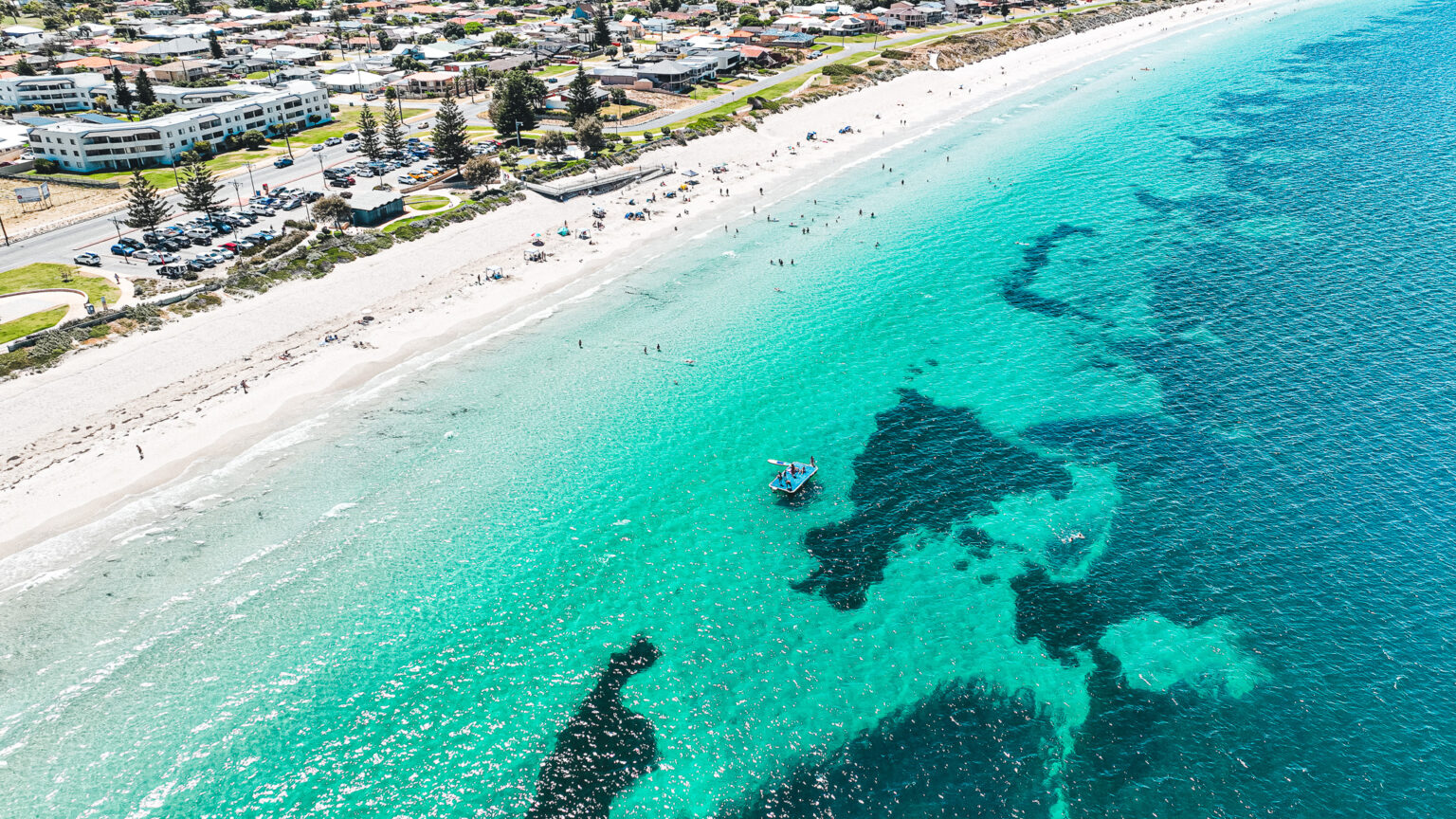 9 Best Beaches in Perth Australia (You Won’t Want to Miss)